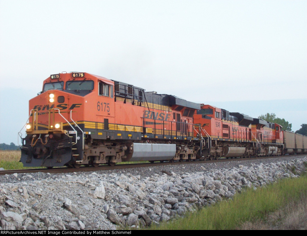 BNSF 6175